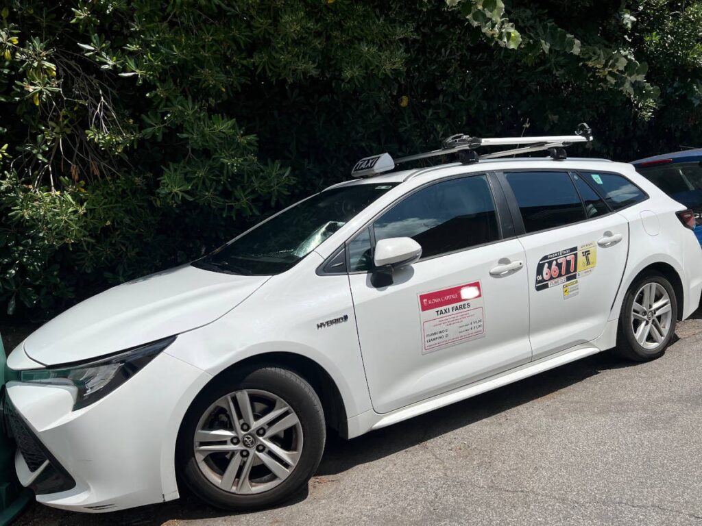Rome Taxis: Your Essential Guide | ICS Taxi