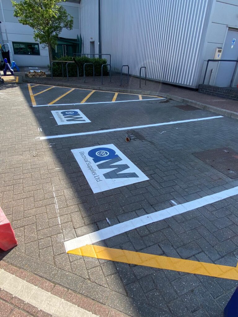 Decoding UK Parking Bay Markings | ICS Taxi